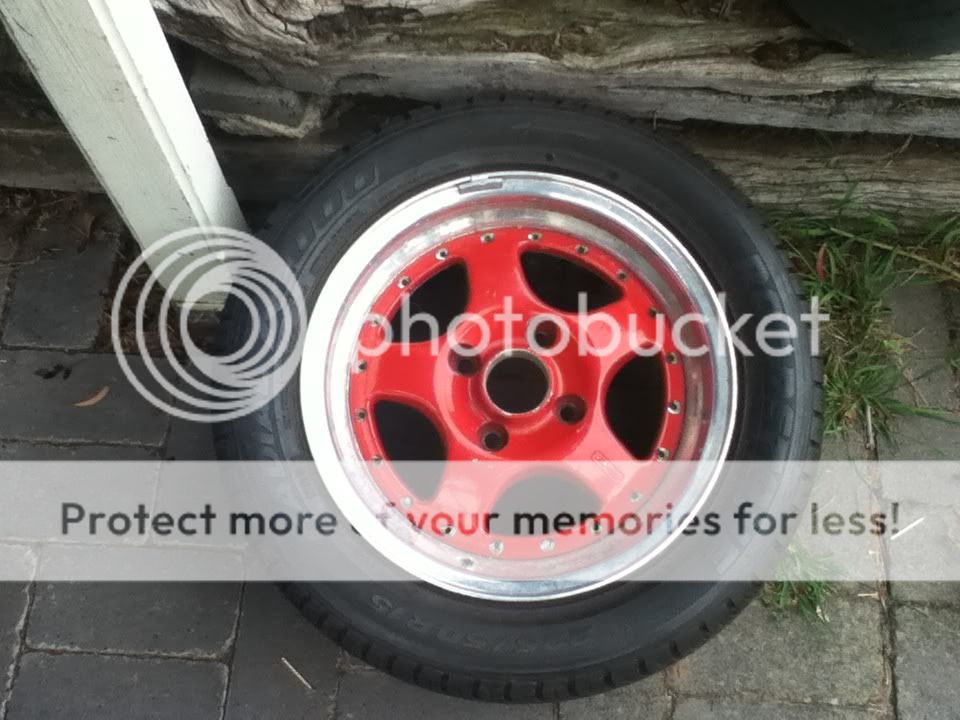 Simmons F90's 15x8 +20 4x114.3 near new tyres included